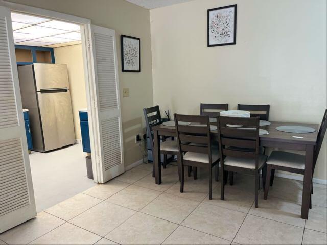 2 BR, 2 BA Apartment 4160 Inverrary Drive, Lauderhill, FL 33319