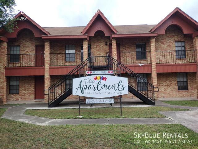 2 BR, 2 BA Apartment 416 E. Tulip Ave 416 6 Tulip, McAllen, TX 78504