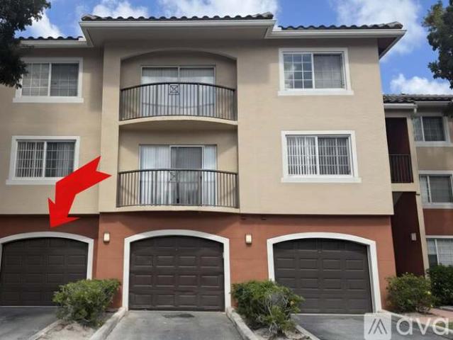 2 BR, 2 BA Apartment 4175 N Haverhill Rd, Unit 41, West Palm Beach, FL 33417