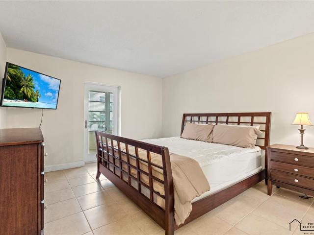 2 BR, 2 BA Apartment 4191 Northwest 41st Street, Lauderdale Lakes, FL 33319