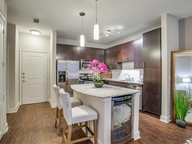 2 BR, 2 BA Apartment 4200 South Broadway Avenue Unit 10201, Flower Mound, TX 75028
