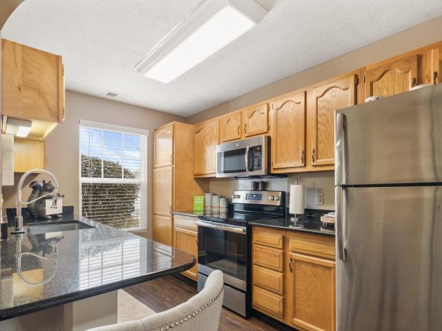 2 BR, 2 BA Apartment 4201 Locust Street Unit 1311EAST, Terre Haute, IN 47803