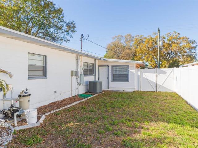 2 BR, 2 BA Apartment 4206 West Wisconsin Avenue, Tampa, FL 33616