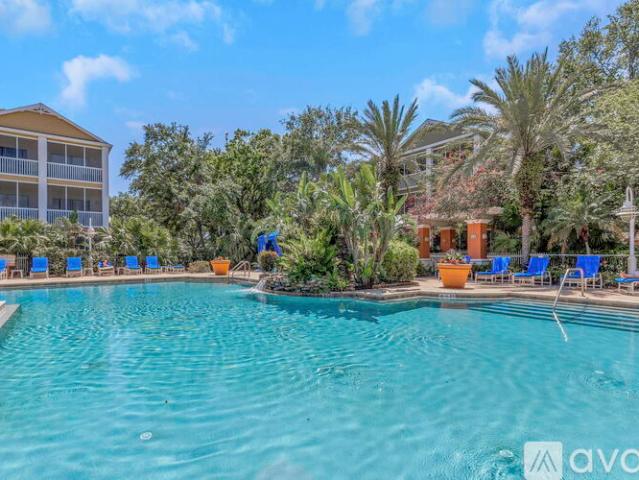 2 BR, 2 BA Apartment 4207 S Dale Mabry Hwy, Unit 8201, Tampa, FL 33611