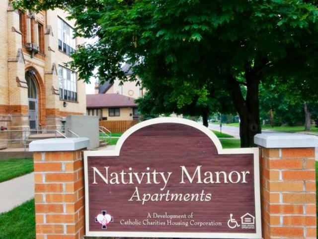 2 BR, 2 BA Apartment 420 West 15th Street, Lorain, OH 44052