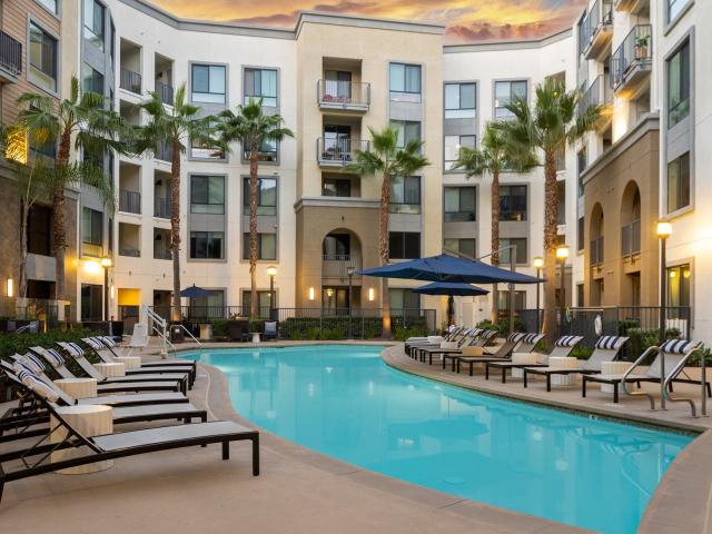 2 BR, 2 BA Apartment 420 La Crescenta Drive Unit 115, Brea, CA 92823