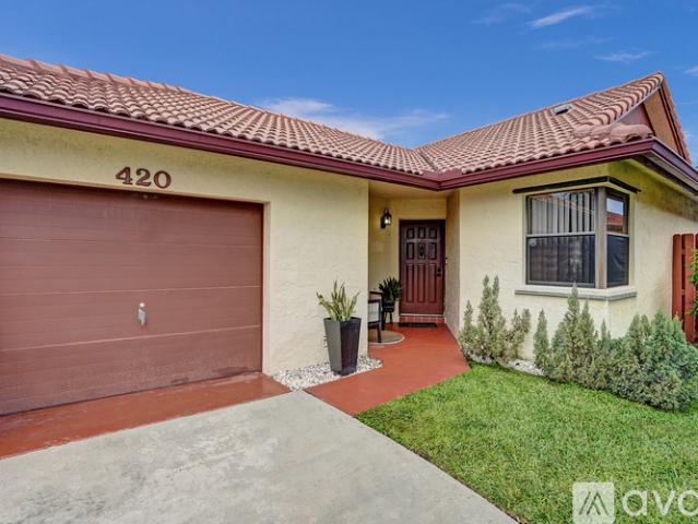 2 BR, 2 BA Apartment 420 Southwest 113 Th Terrace, Pembroke Pines, FL 33025