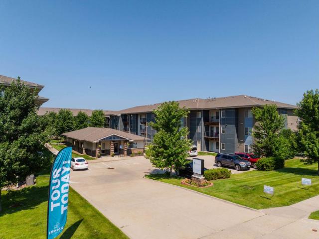 2 BR, 2 BA Apartment 4216 E 50th Street Unit 1201, Des Moines, IA 50317