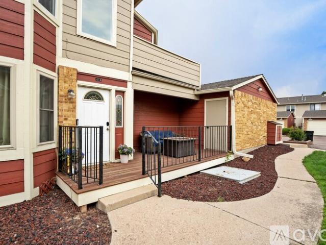2 BR, 2 BA Apartment 424 West Rockrimmon Boulevard, Unit H, Colorado Springs, CO 80919