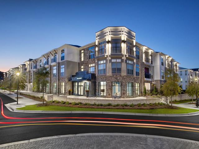 2 BR, 2 BA Apartment 4271 Woodward Mill Road Unit 10203, Buford, GA 30518
