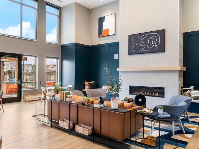 2 BR, 2 BA Apartment 4290 Radio Drive Unit 211, Saint Paul, MN 55129