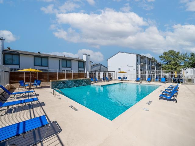 2 BR, 2 BA Apartment 4299 Pleasant Run Rd Unit 233, Irving, TX 75038