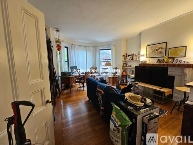 2 BR, 2 BA Apartment 429 Marlborough St, Unit 3K, Boston, MA 02115