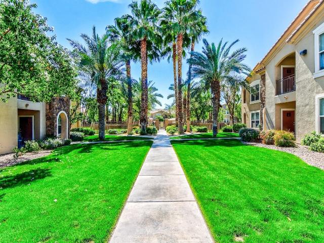 2 BR, 2 BA Apartment 43100 Palm Royale Dr Unit 1415, La Quinta, CA 92253