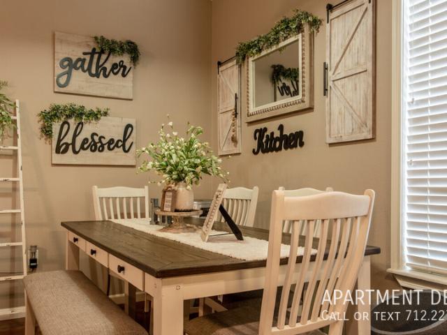 2 BR, 2 BA Apartment 4312 Old College Rd, Bryan, TX 77801