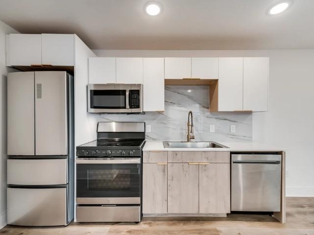 2 BR, 2 BA Apartment 4314 San Jacinto Street Unit A 1516 106, Dallas, TX 75204
