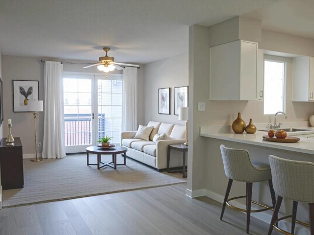 2 BR, 2 BA Apartment 4315 East Thunderbird Road Unit 14 102, Phoenix, AZ 85032