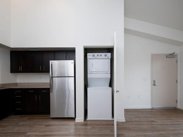 2 BR, 2 BA Apartment 4330 Palm Ave Unit C308, La Mesa, CA 91941