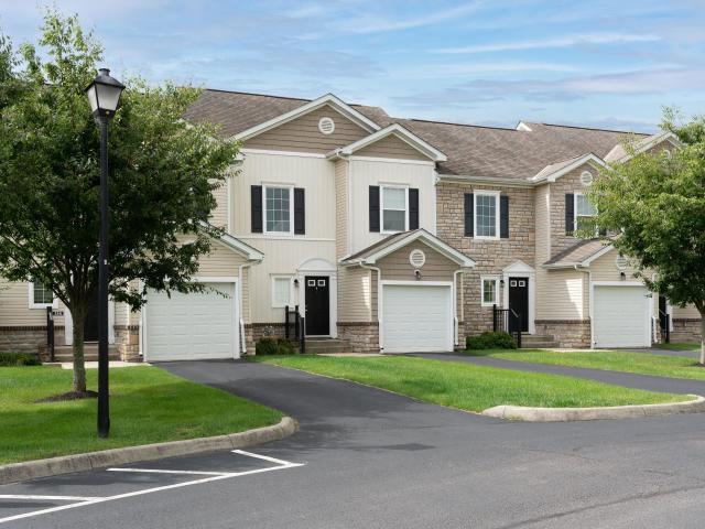 2 BR, 2 BA Apartment 437 Sunburst Dr Unit 247, Delaware, OH 43015