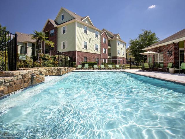 2 BR, 2 BA Apartment 4350 Old Omen Road Unit 8210, Tyler, TX 75707