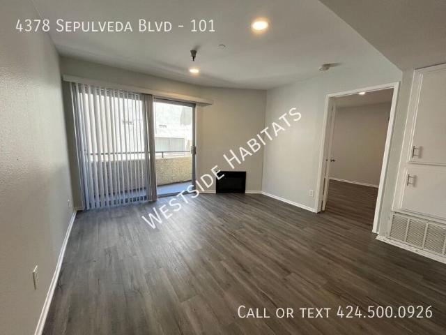 2 BR, 2 BA Apartment 4378 Sepulveda Blvd, Sherman Oaks, CA 91403