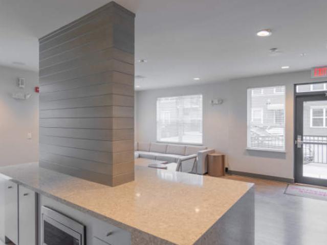 2 BR, 2 BA Apartment 4382 Marburg Ave, Cincinnati, OH 45209