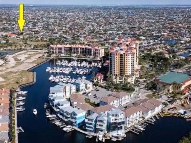 2 BR, 2 BA Apartment 5420 Chiquita Boulevard South, Cape Coral, FL 33914