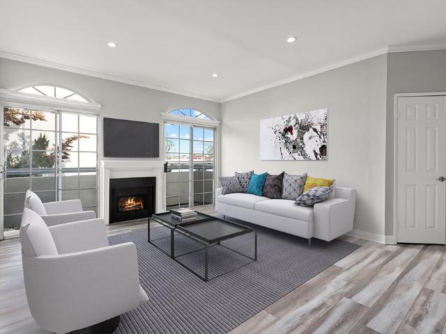 2 BR, 2 BA Apartment 5447 White Oak Avenue Unit 204, Encino, CA 91316