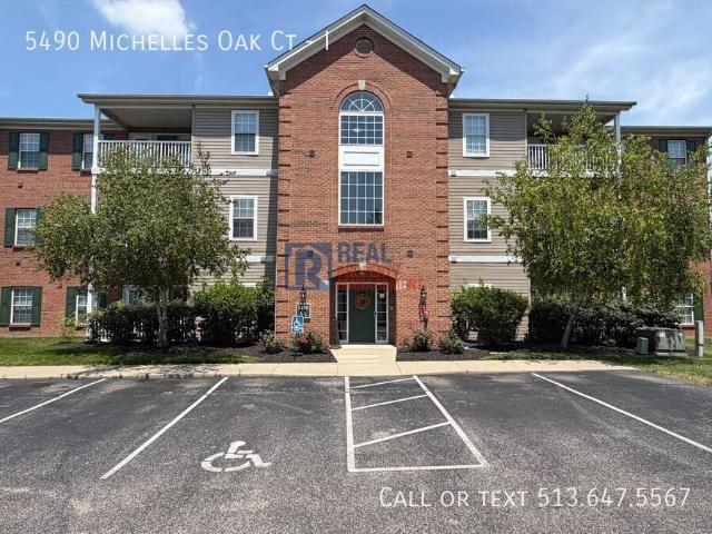 2 BR, 2 BA Apartment 5490 Michelles Oak Ct, Cincinnati, OH 45248