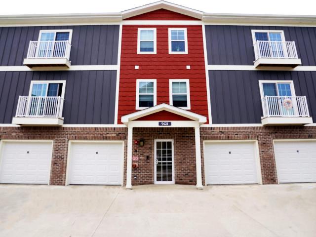 2 BR, 2 BA Apartment 5495 Coventry Lane Unit 5491 306, Fort Wayne, IN 46804