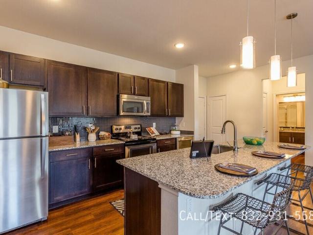 2 BR, 2 BA Apartment 5498 Farm to Market 2920, Spring, TX 77379