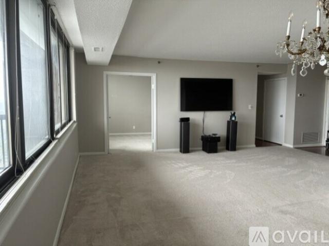 2 BR, 2 BA Apartment 5501 Seminary Road, Unit 1207, Falls Church, VA 22041