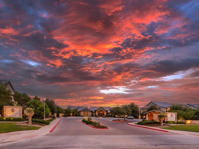 2 BR, 2 BA Apartment 5501 Sherwood Dr Unit H1001, Midland, TX 79707
