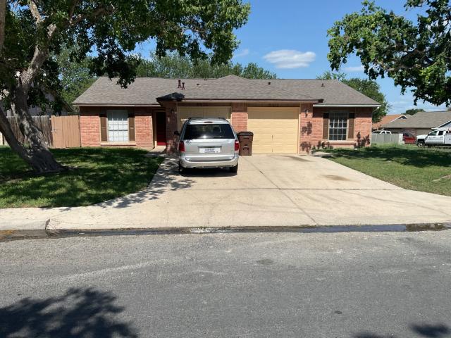 2 BR, 2 BA Apartment 5512 Lochmoor, San Antonio, TX 78244