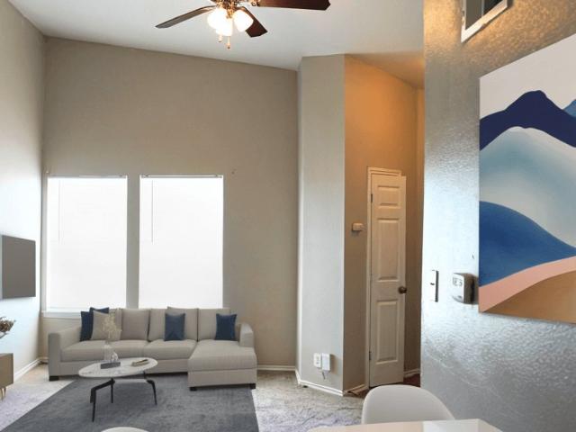 2 BR, 2 BA Apartment 5518 Culebra Road Unit 1711, San Antonio, TX 78228