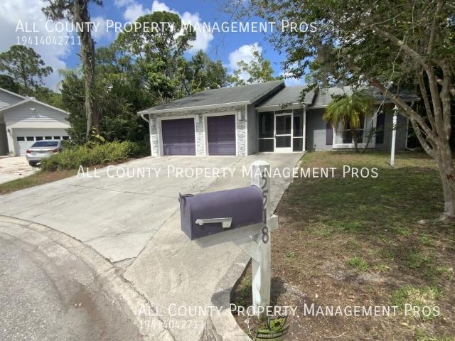 2 BR, 2 BA Apartment 5518 Shady Brook Trl, Sarasota, FL 34243