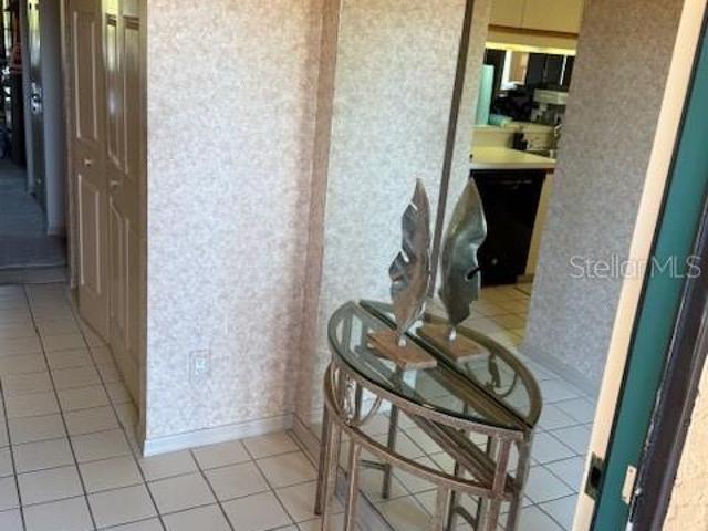 2 BR, 2 BA Apartment 5525 Ashton Lake Drive, Sarasota, FL 34231