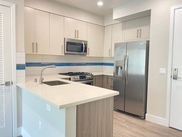 2 BR, 2 BA Apartment 5550 Bonner Avenue Unit 412, North Hollywood, CA 91601