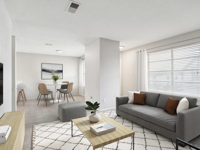 2 BR, 2 BA Apartment 5608 Royal Lane Unit 912, Fort Worth, TX 76109