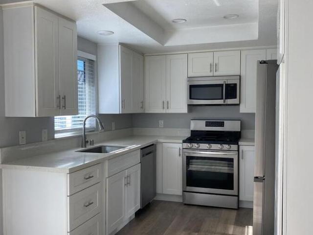 2 BR, 2 BA Apartment 560 Copper Drive, Vista, CA 92083
