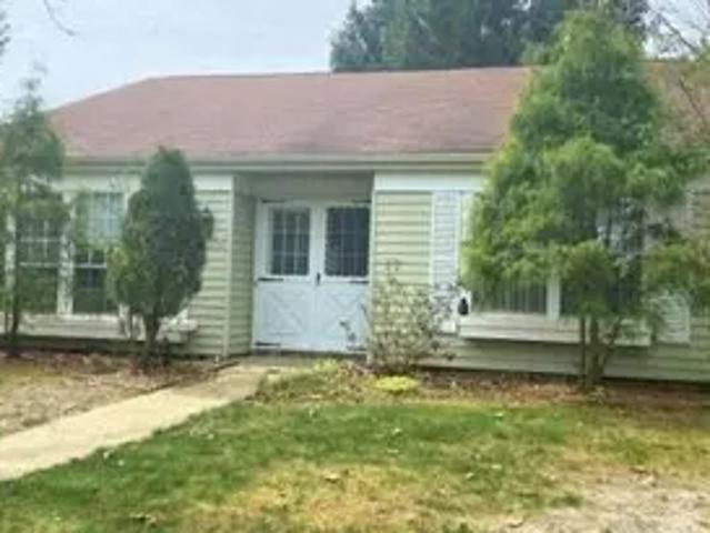 2 BR, 2 BA Apartment 561B Malvern Ct, Manchester, NJ 8759