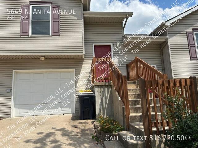 2 BR, 2 BA Apartment 5649 N. Anita Avenue, Kansas City, MO 64151