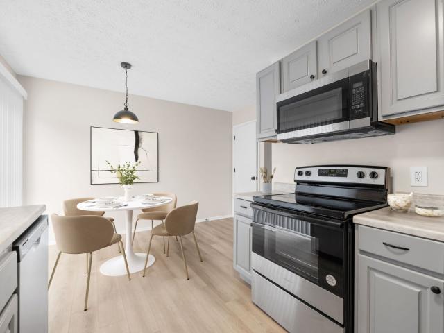 2 BR, 2 BA Apartment 5650 Knighthood Ln Unit 11 5604, Columbus, OH 43231