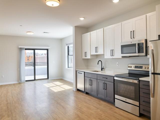 2 BR, 2 BA Apartment 56 North 3rd Street Unit 300, Easton, PA 18042