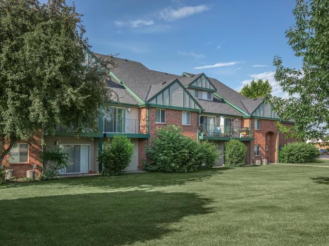 2 BR, 2 BA Apartment 56 Villa Drive #100 Unit 88 211, Kearney, NE 68845