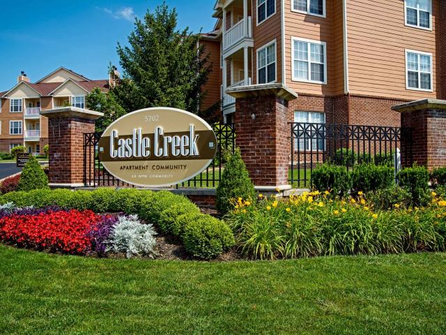 2 BR, 2 BA Apartment 5702 Castle Hill Dr Unit 0818, Indianapolis, IN 46250