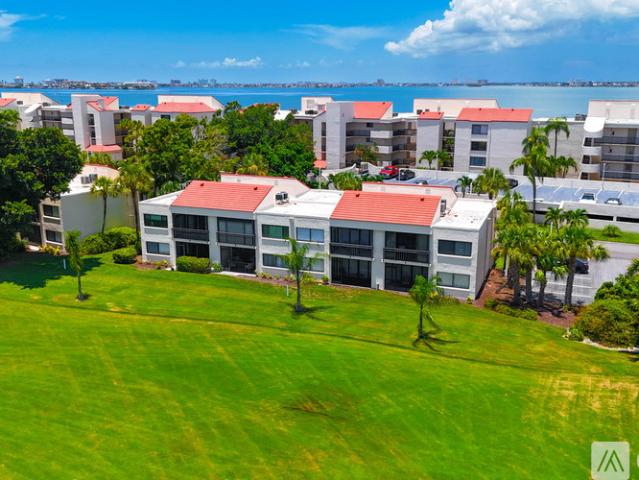 2 BR, 2 BA Apartment 5724 La Puerta Del Sol Blvd S, Unit 149, St. Petersburg, FL 33715