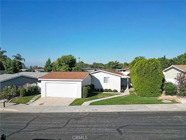 2 BR, 2 BA Apartment 5725 Clearwater Dr, Yorba Linda, CA 92887
