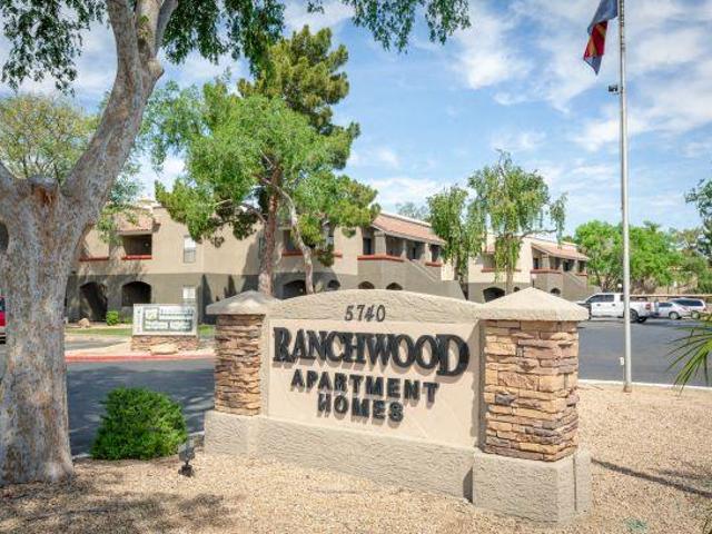 2 BR, 2 BA Apartment 5740 N 59th Ave Unit 2155, Glendale, AZ 85301