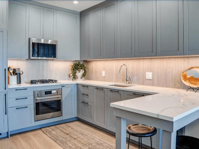 2 BR, 2 BA Apartment 5768 W 3rd Street Unit PH7, Los Angeles, CA 90036